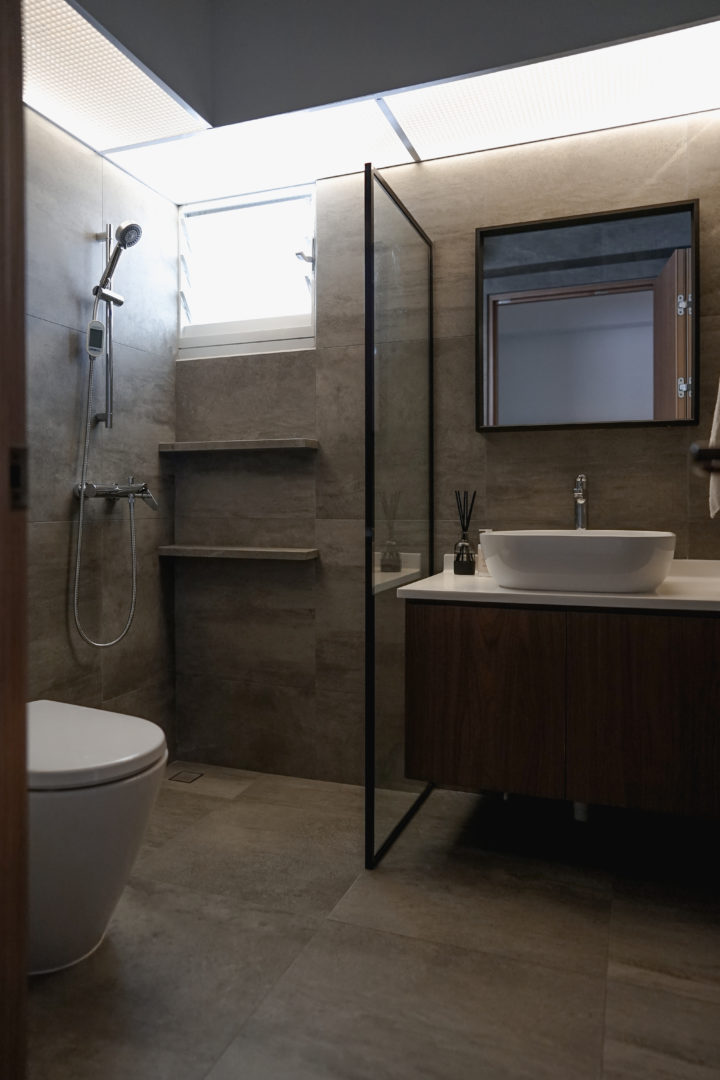 18 Cool Toilet Design & Renovation Ideas In Singapore [Newest 2022 ...